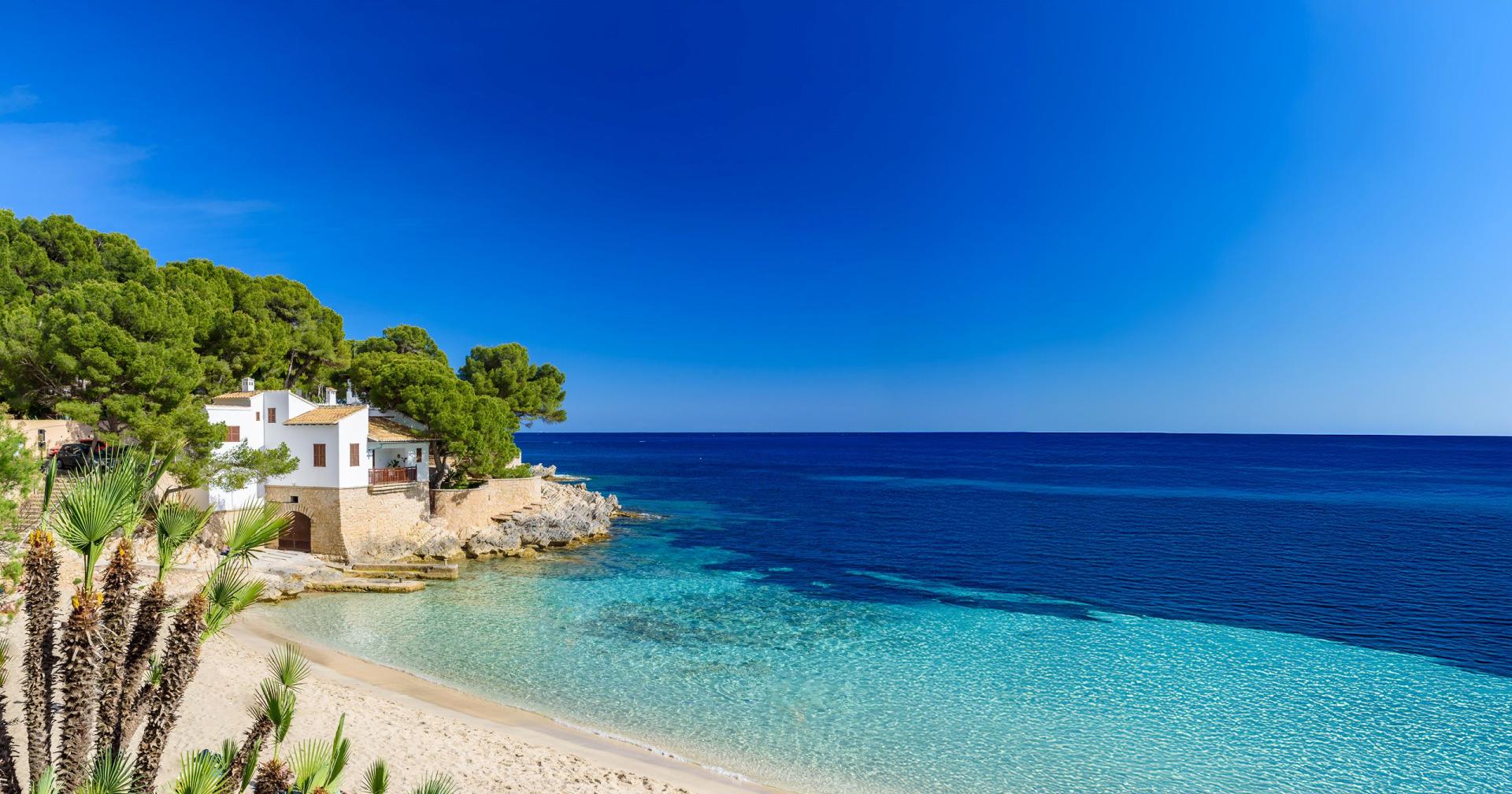 Europe Cruises 2026 | European Cruise Deals | Cruise118